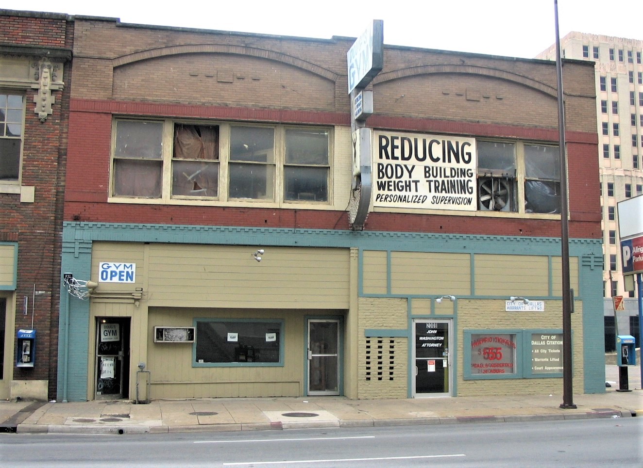 Doug's Gym: Oldest One-Owner Gym - The Barbell