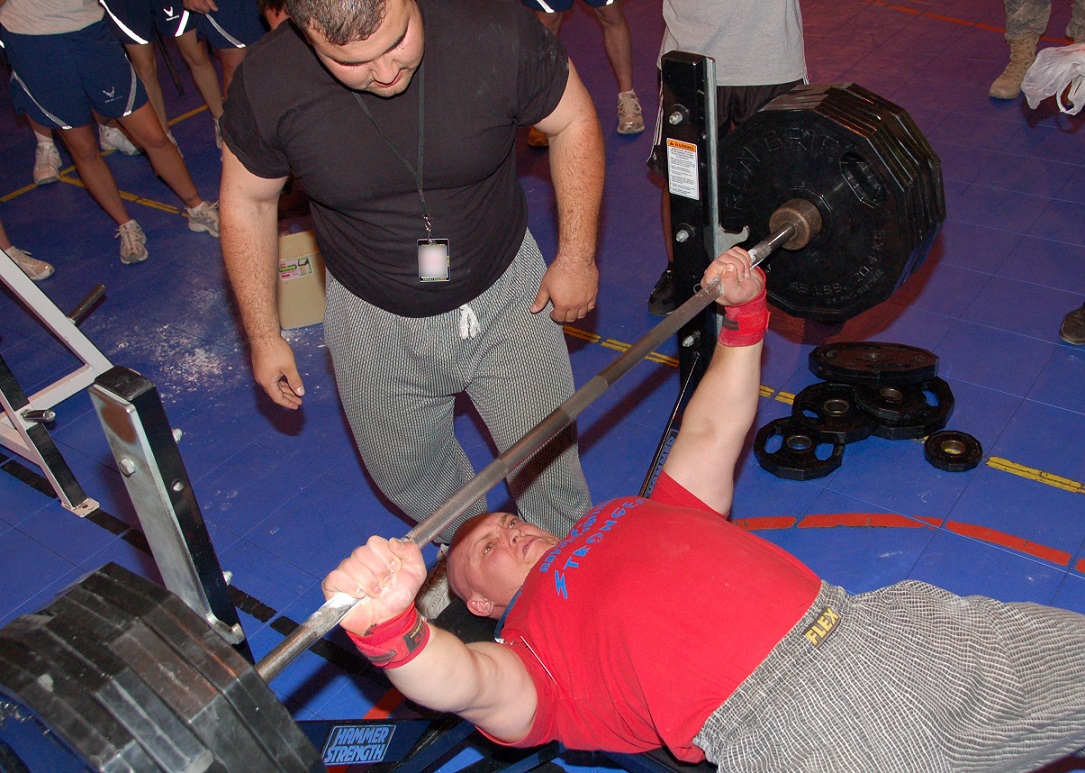 A Bench Press Spot Adds 11% To Reps - The Barbell