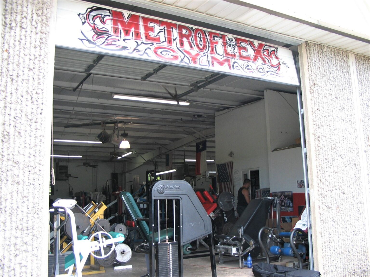 Metroflex Gym: Rare Photos - The Barbell