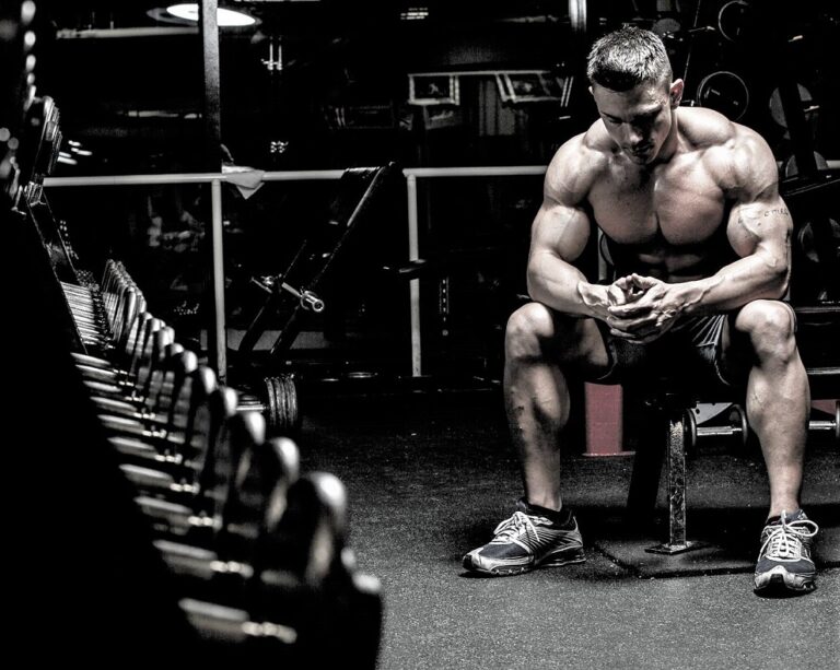 Mind-Muscle Connection: How to Strengthen It - The Barbell